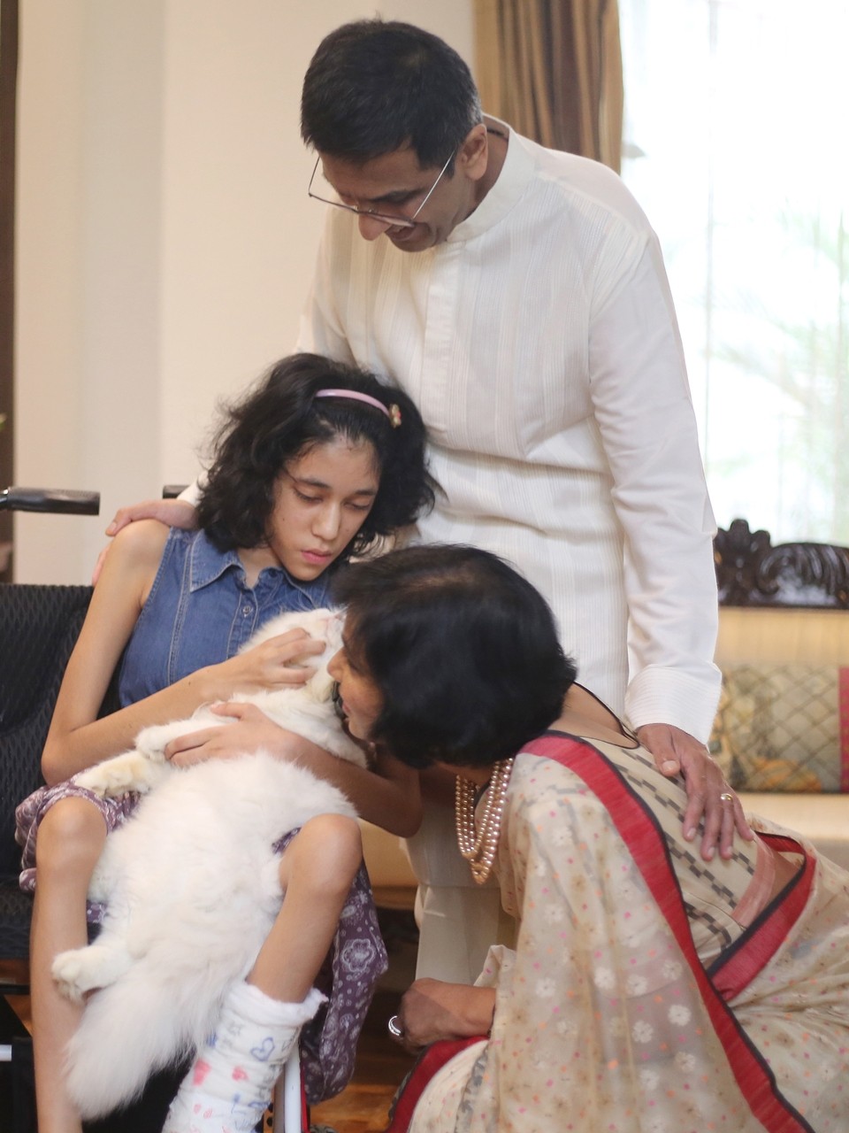 DY Chandrachud SC Chief justice family wife daughters son know everything