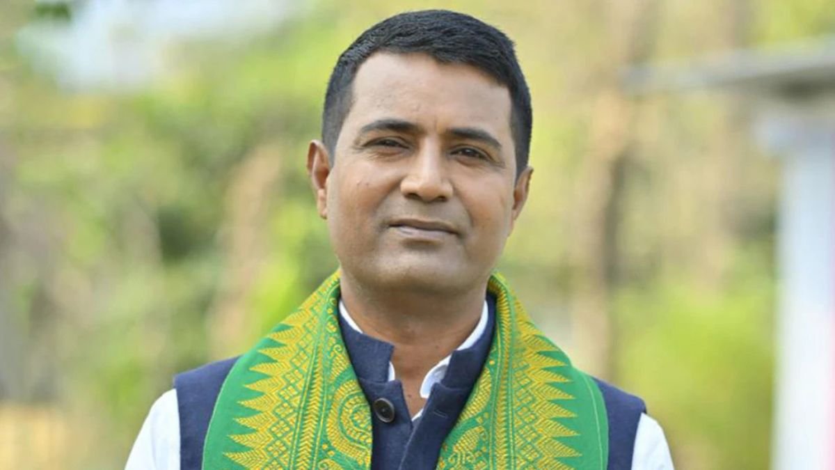 Dr Dharma Narayan Das Executive Member Tourism Department Bodoland Territorial Council- नॉर्थ ...