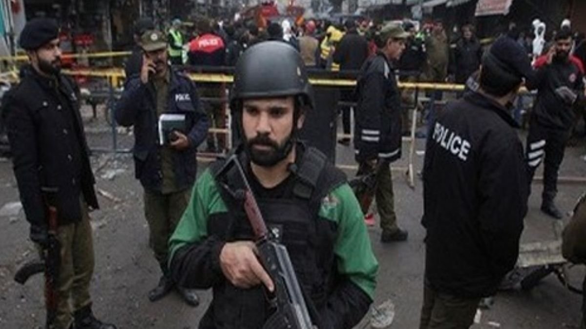 Pakistan Punjab Security high alert after terror attack on Bannu Cantonment आतंकवादी घटनाओं से ...