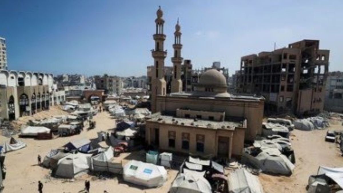 Israel gaza conflict United Nations warned that fourteen thousand ...