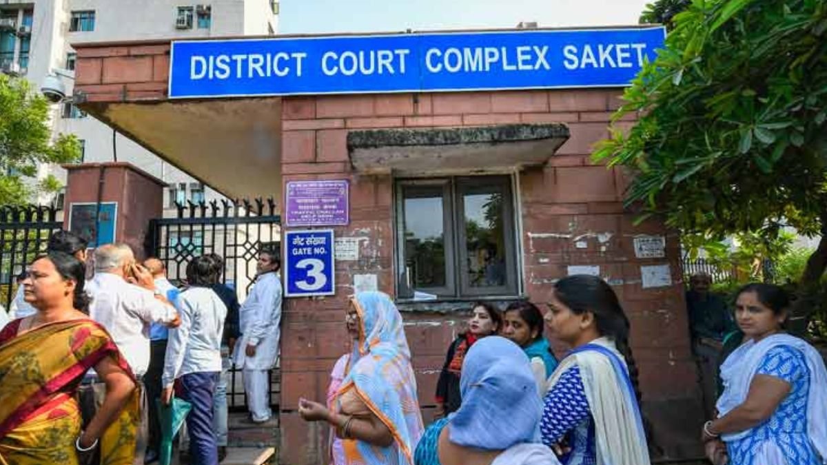 Saket court lockup one killed in clash between two tihar inmates in ...