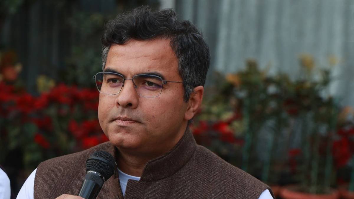 Delhi Munak Canal Solar lights will be installed on lines of Gujarat ...