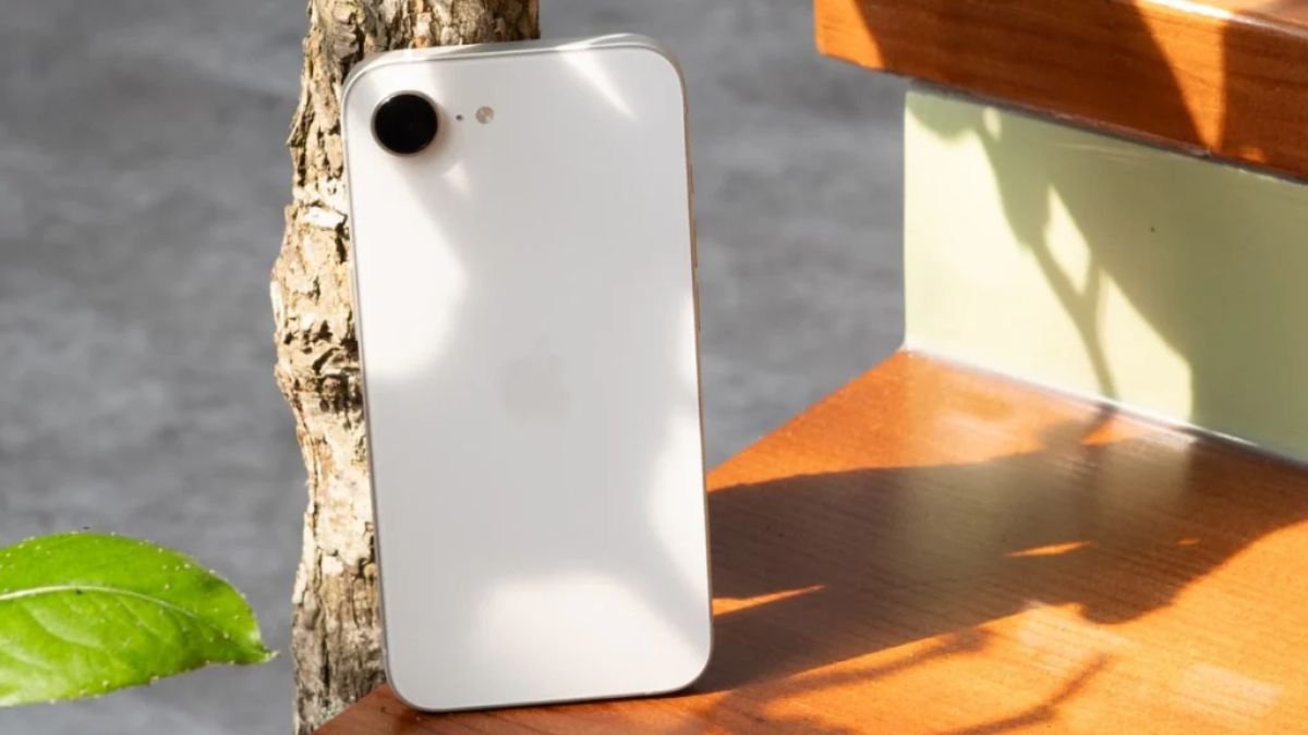 iPhone 17e Launching soon check Expected release date design India ...