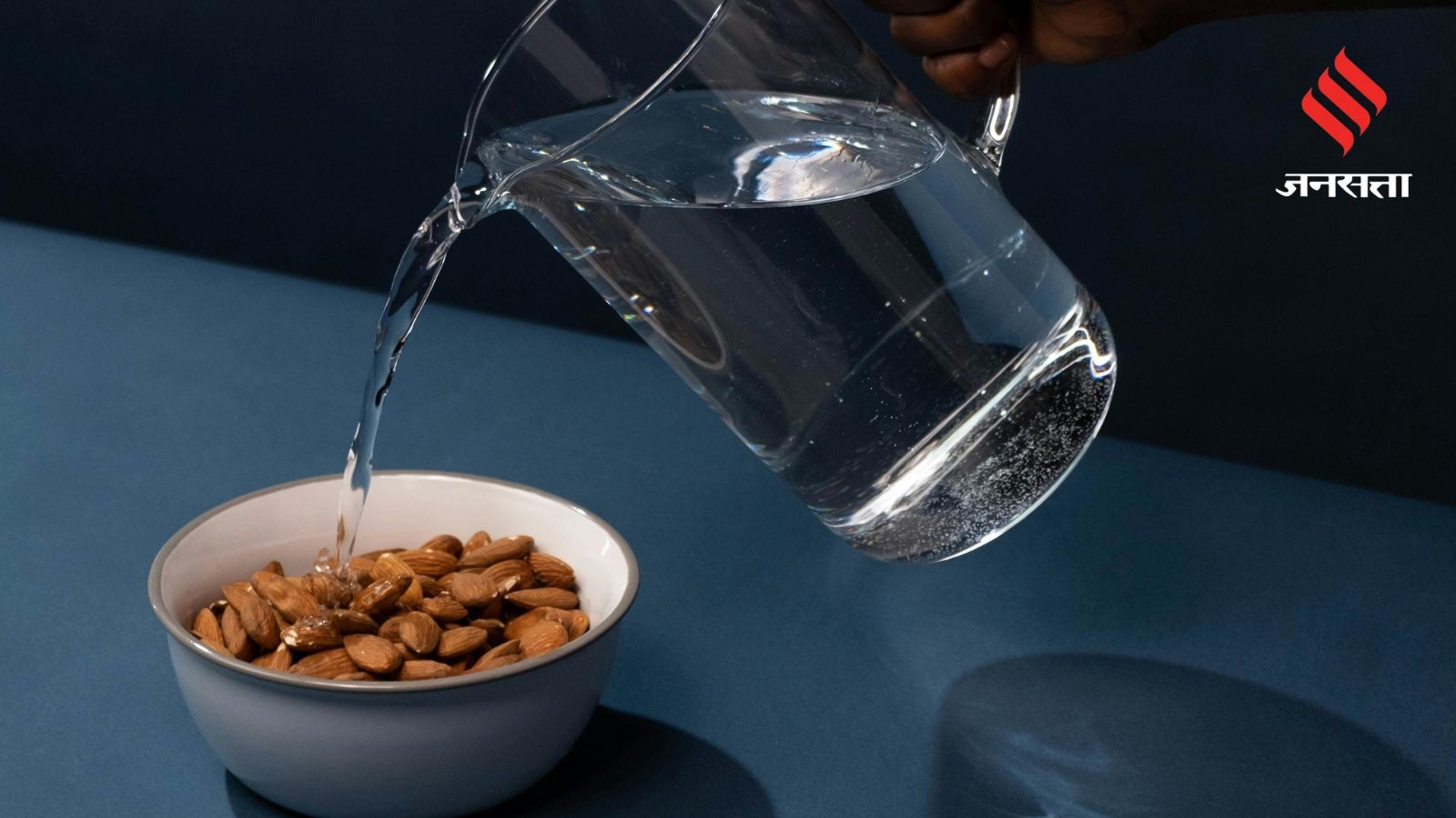 Eating These Foods Without Soaking Can Harm Your Digestion - क्यों नहीं ...