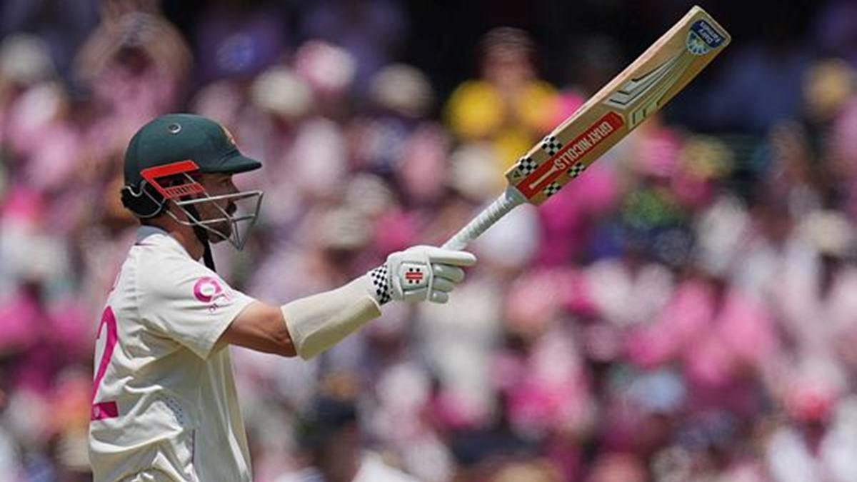 हेड ने इंग्लैंड की नाक में किया दम, तीसरा शतक जड़ हेडन समेत आधा दर्जन ...