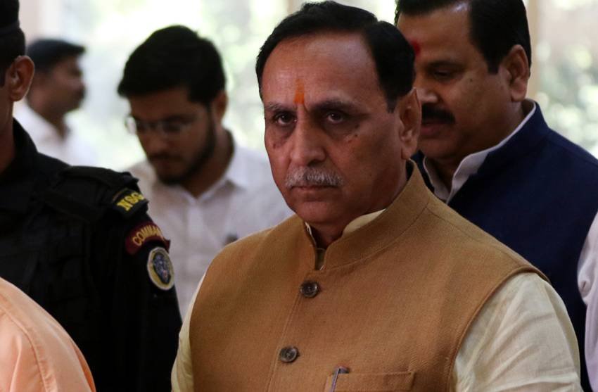 Before Ajit Pawar These 7 Indian Leaders Also Lost Their Lives in Plane ...